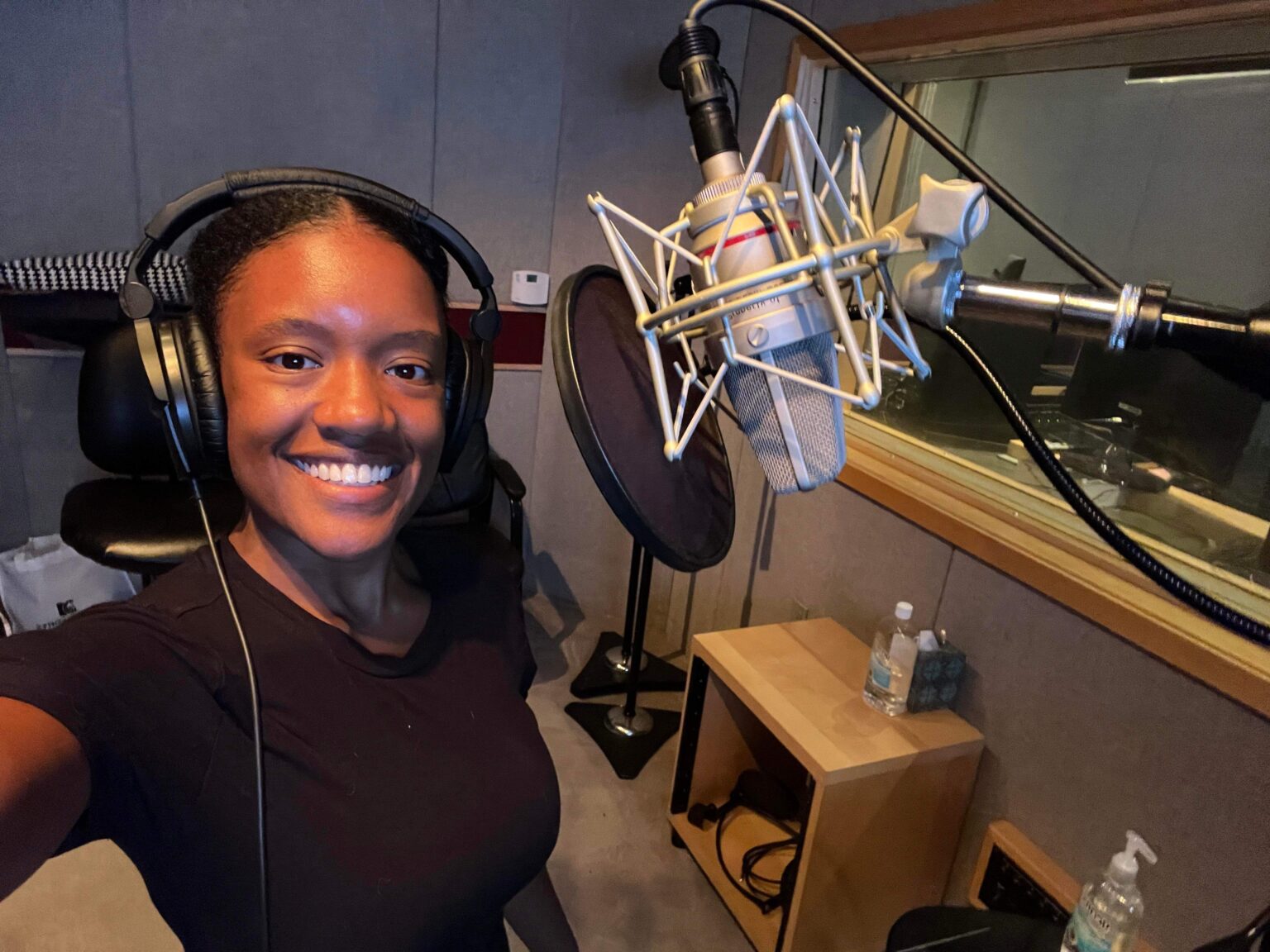 ‘Queen Noveen', The Voice of Global E! Entertainment Network, Reveals ...